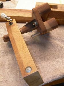 Checkering Cradle | Rick Averill’s Home Page